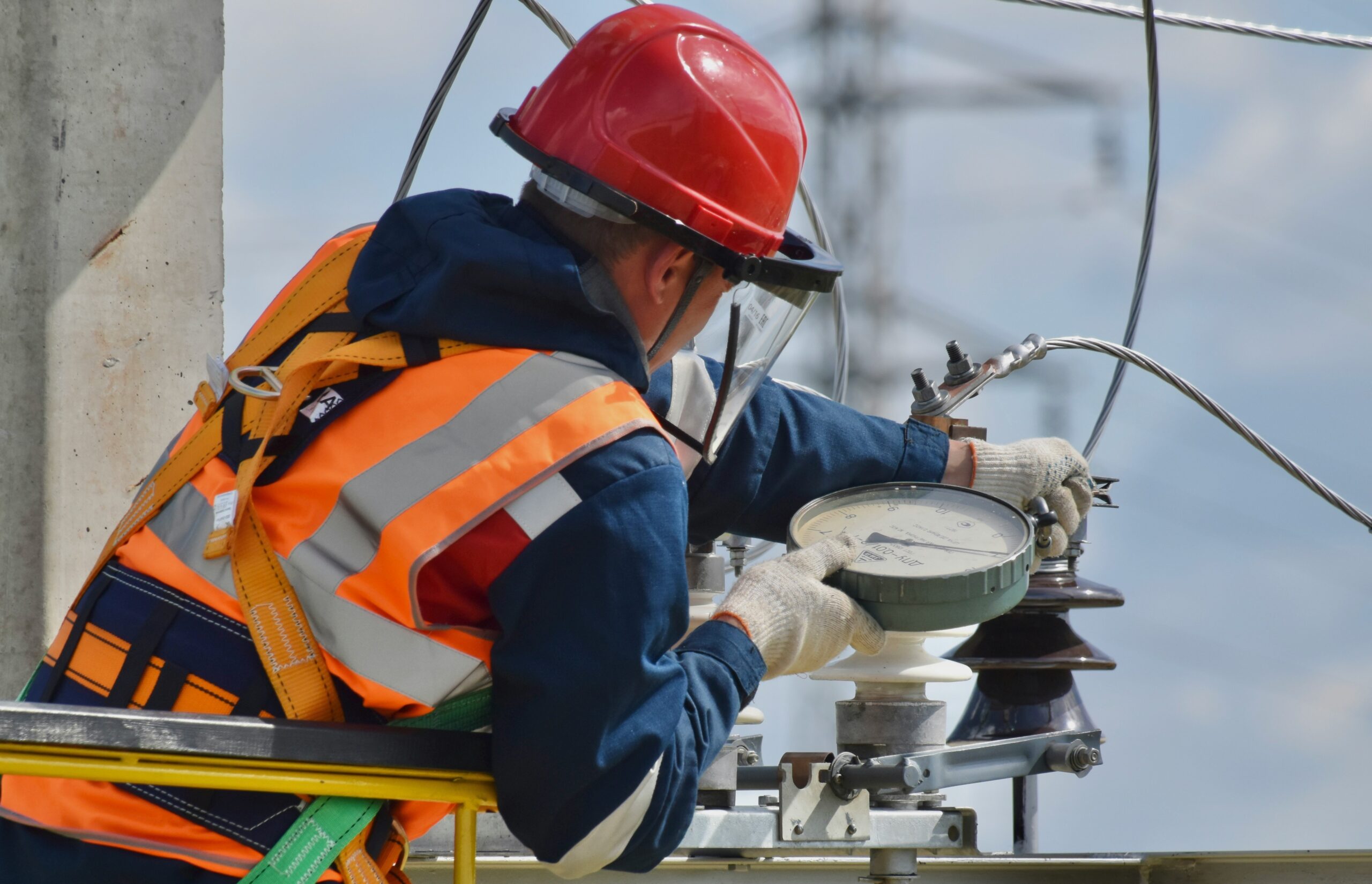 Understanding the Different Levels of Electricians: A Beginner's Guide ...